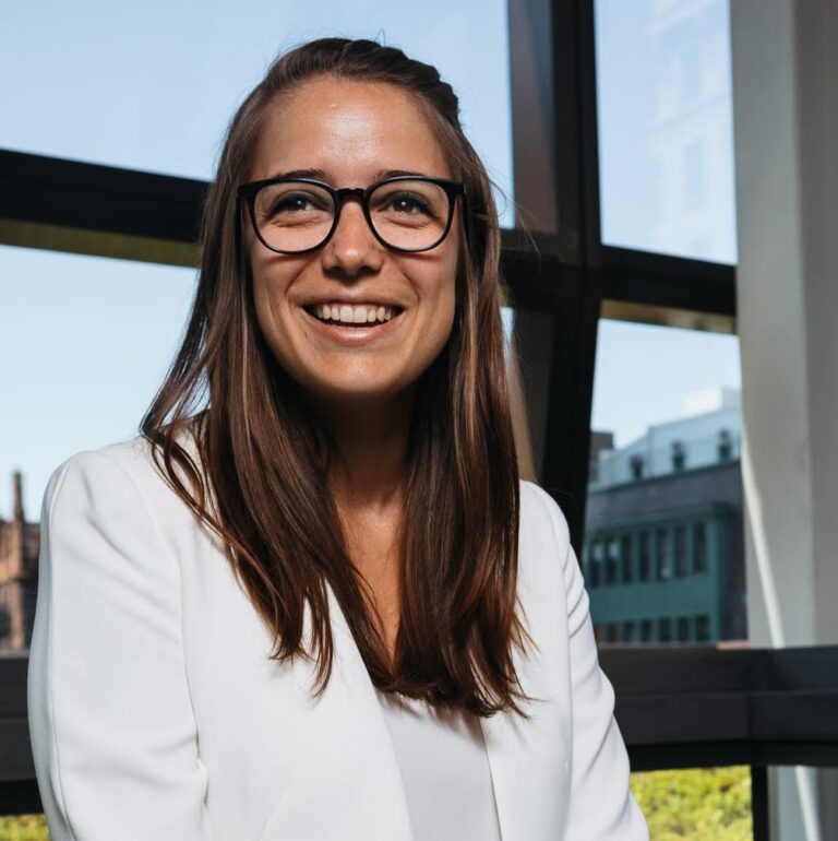 Episode #113: Micro-Influence With Food Blogging- Eat Blog Talk