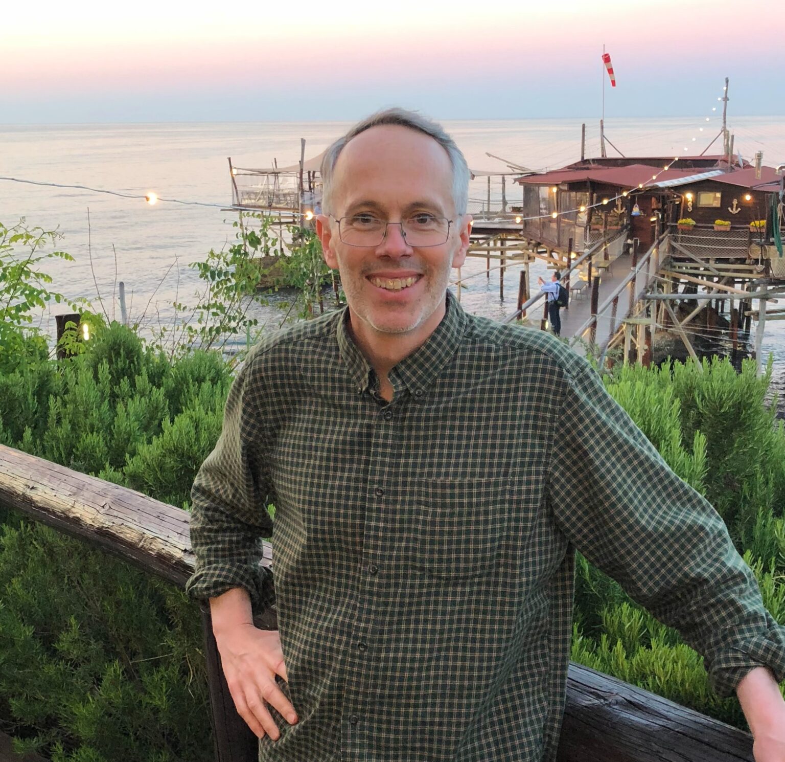 Episode #303: 7 Growth Strategies for Seasoned Bloggers - Eat Blog Talk