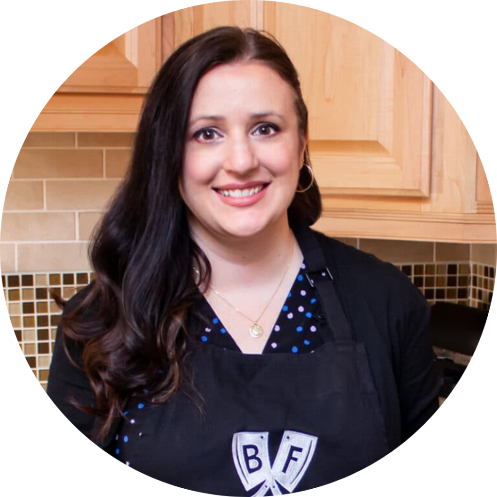 Episode #327: A Passion Project & Maintaining A Job- Eat Blog Talk